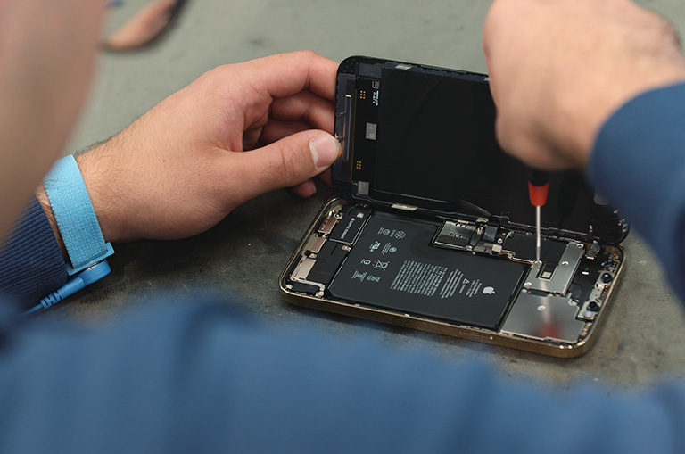 Telefoon Reparateur / Allround Medewerker » TouchFix.nl